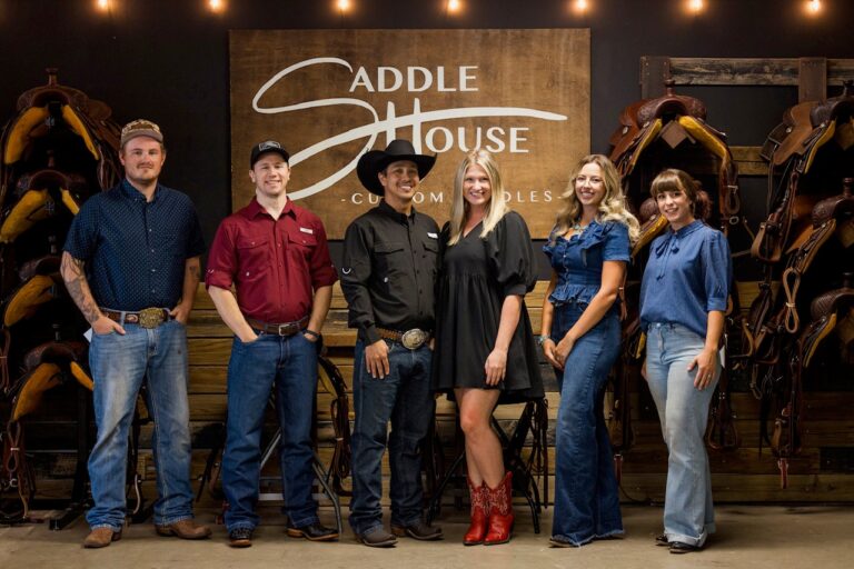 About Us - The Saddle House